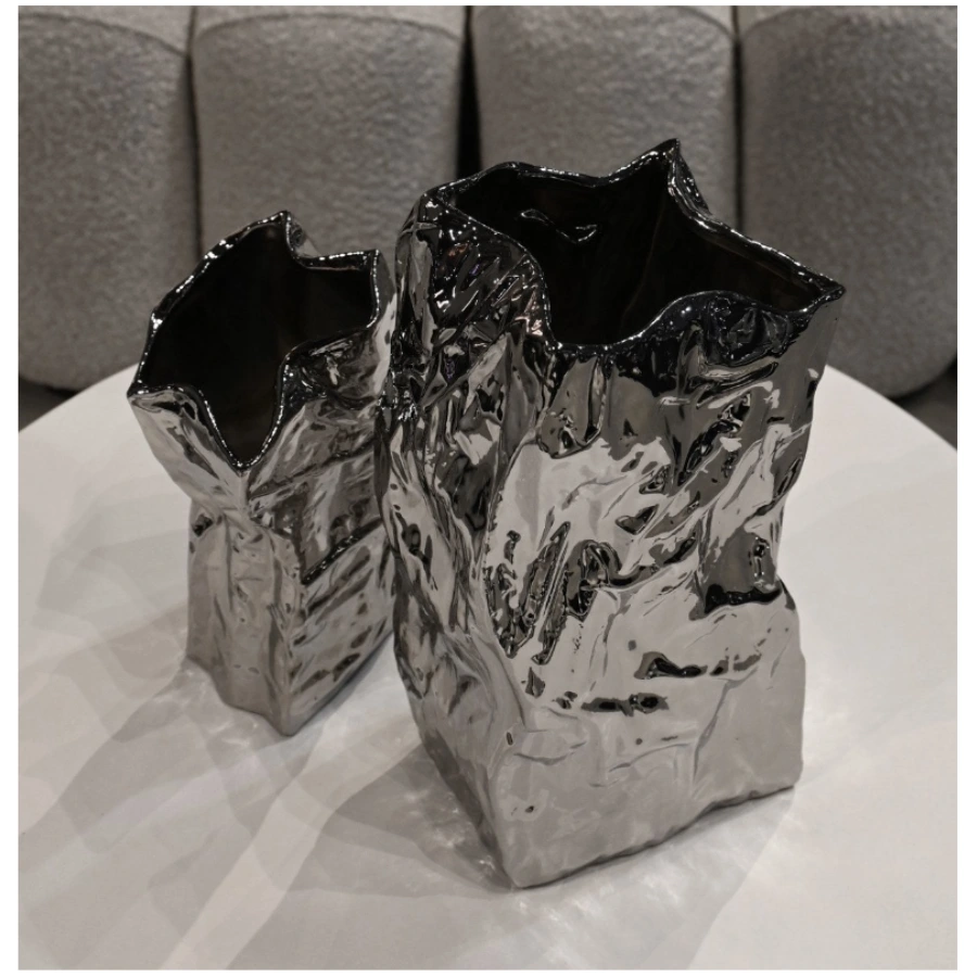 Kami Mini Chrome Vase – INHAUS